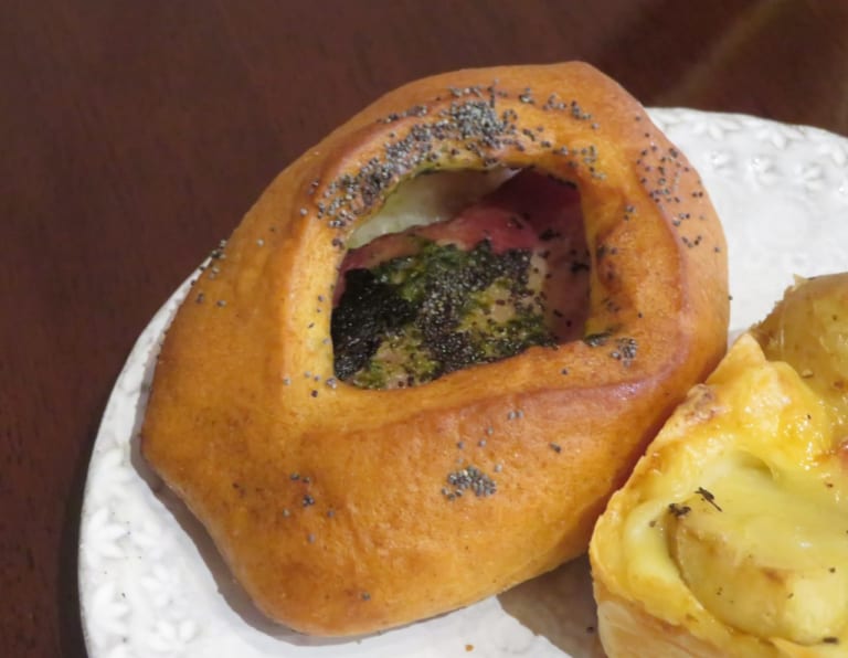 【平塚市】おいしいパンとコーヒーで至福の時を！「Pain Bon Cornet（パン・ボン・コルネ）」のとってもお得なアフタヌーンセットを ...